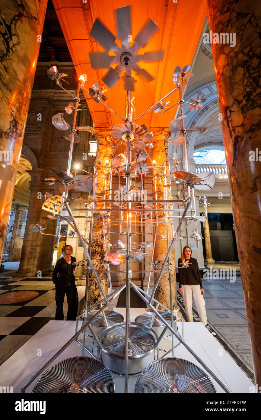 London, UK. 27th Nov, 2023. V&A 2023 Christmas Tree Installation ...