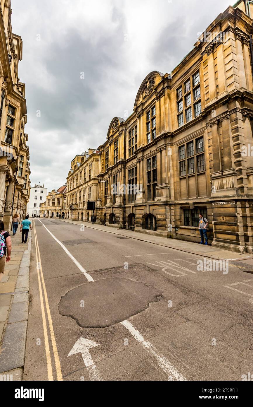 Cambridge, England, UK. Walking the scenery streets of this famous ...