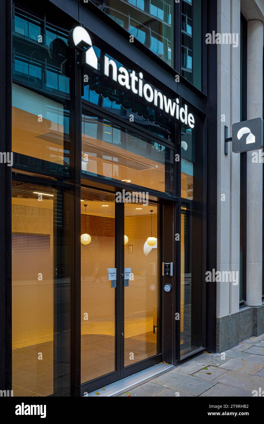 Nationwide building society hi-res stock photography and images - Alamy