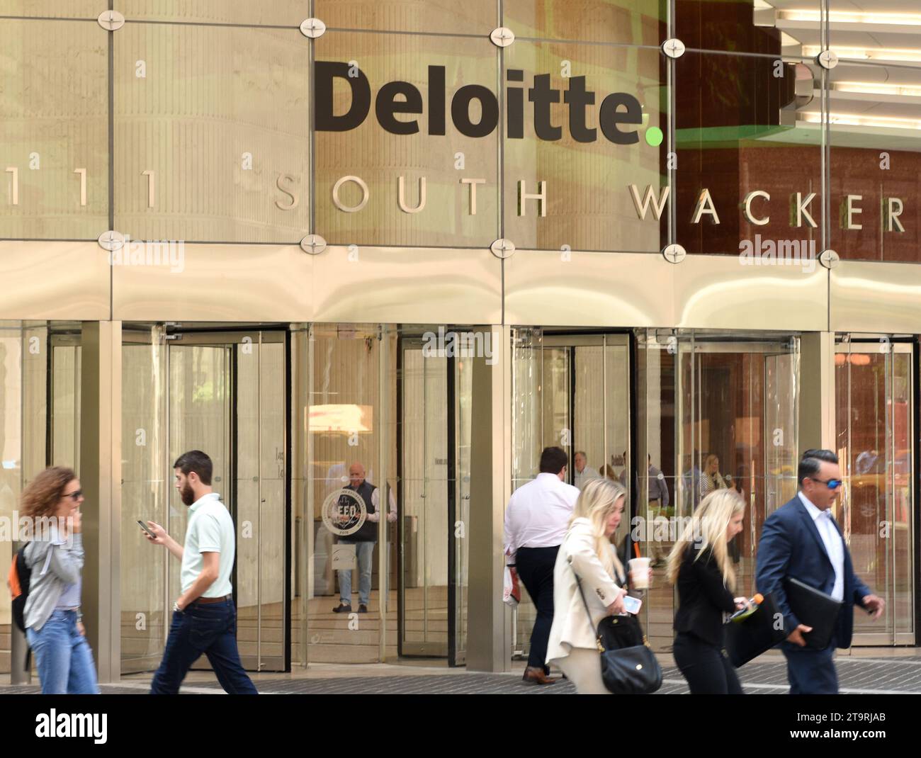 Deloitte logo hi-res stock photography and images - Alamy