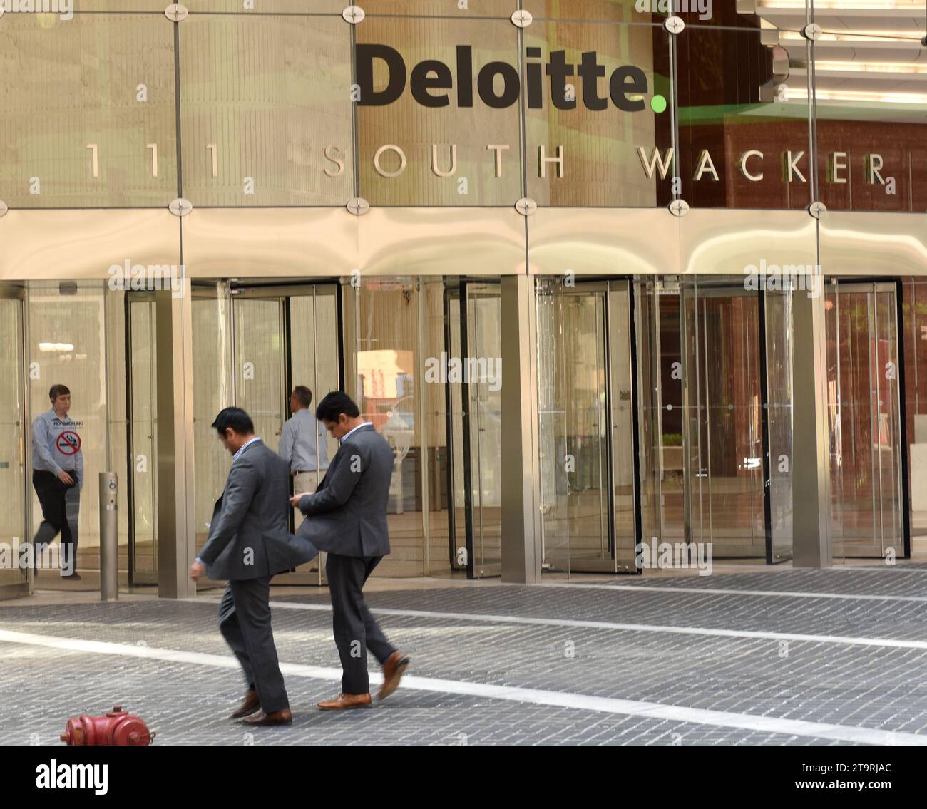 Deloitte logo hi-res stock photography and images - Alamy