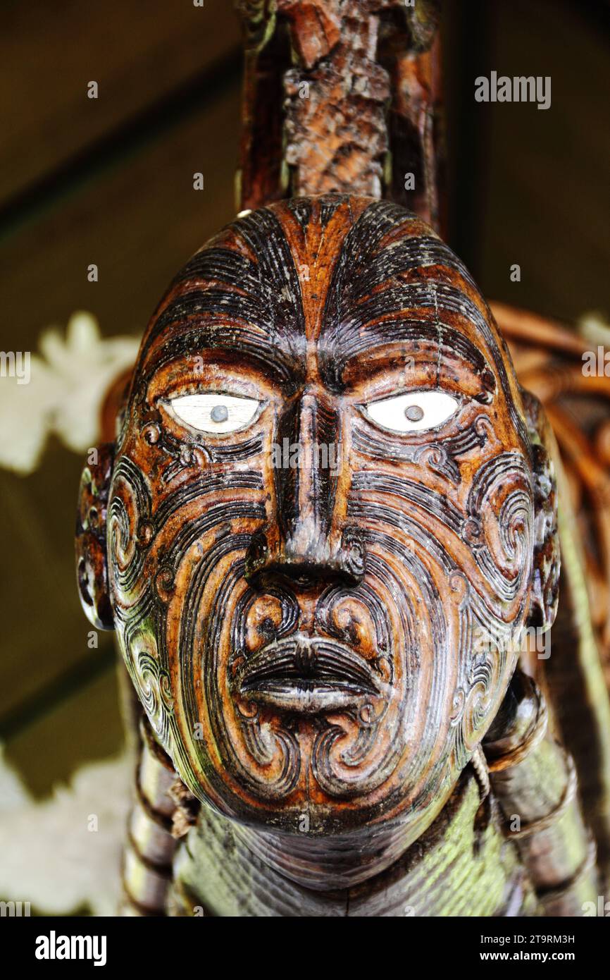 Whakairo rakau rotorua new zealand hi-res stock photography and images ...