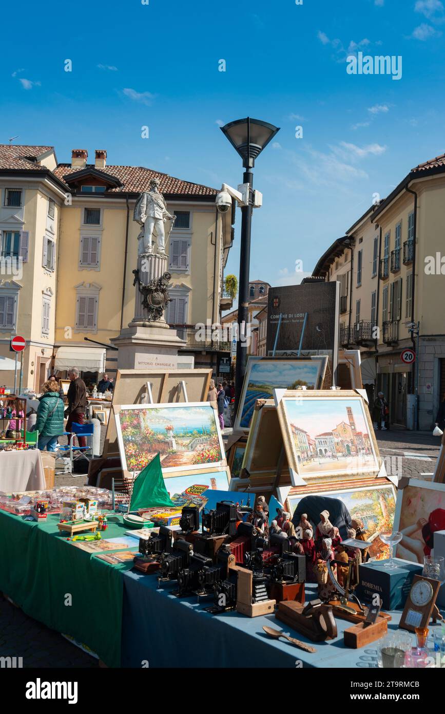 Castello square hi-res stock photography and images - Alamy
