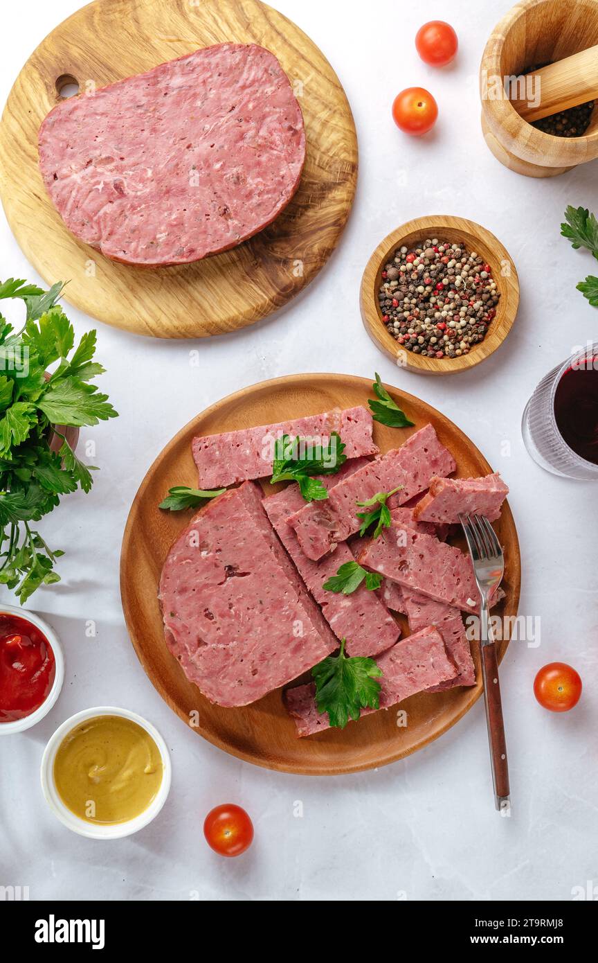 Meat plate cold smoked jamon hi-res stock photography and images - Alamy