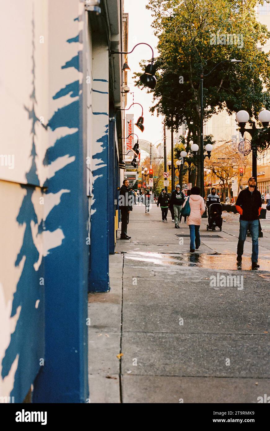Street scene in Seattle Washington Stock Photo - Alamy