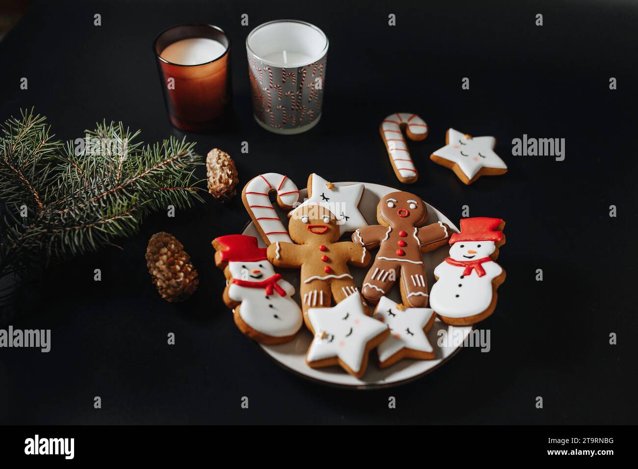 Black gingerbread man hi-res stock photography and images - Alamy