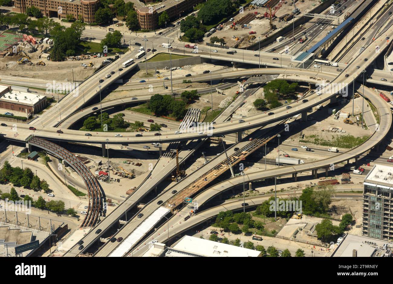 Intersection cross hi-res stock photography and images - Alamy