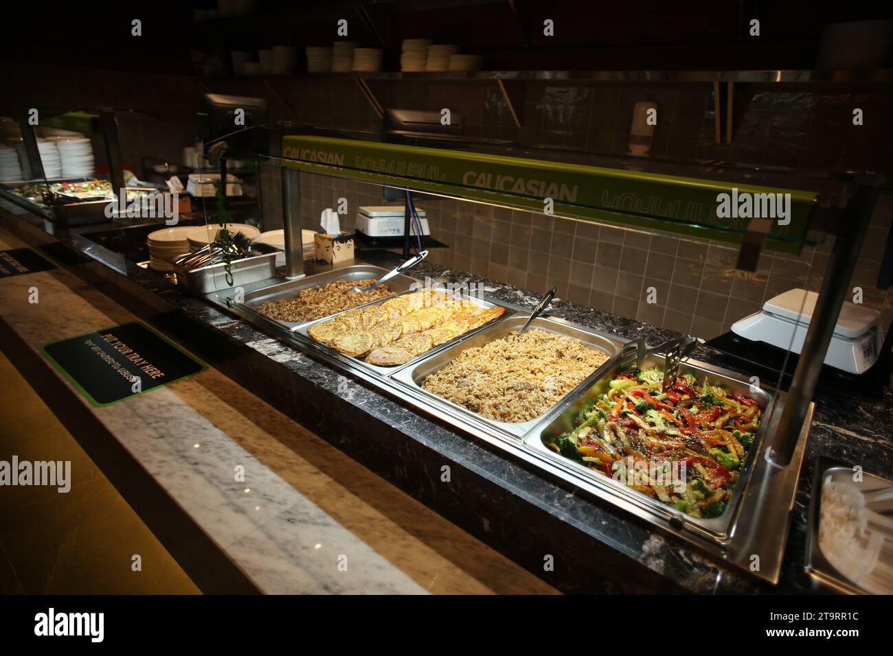 Cafeteria trays hi-res stock photography and images - Alamy