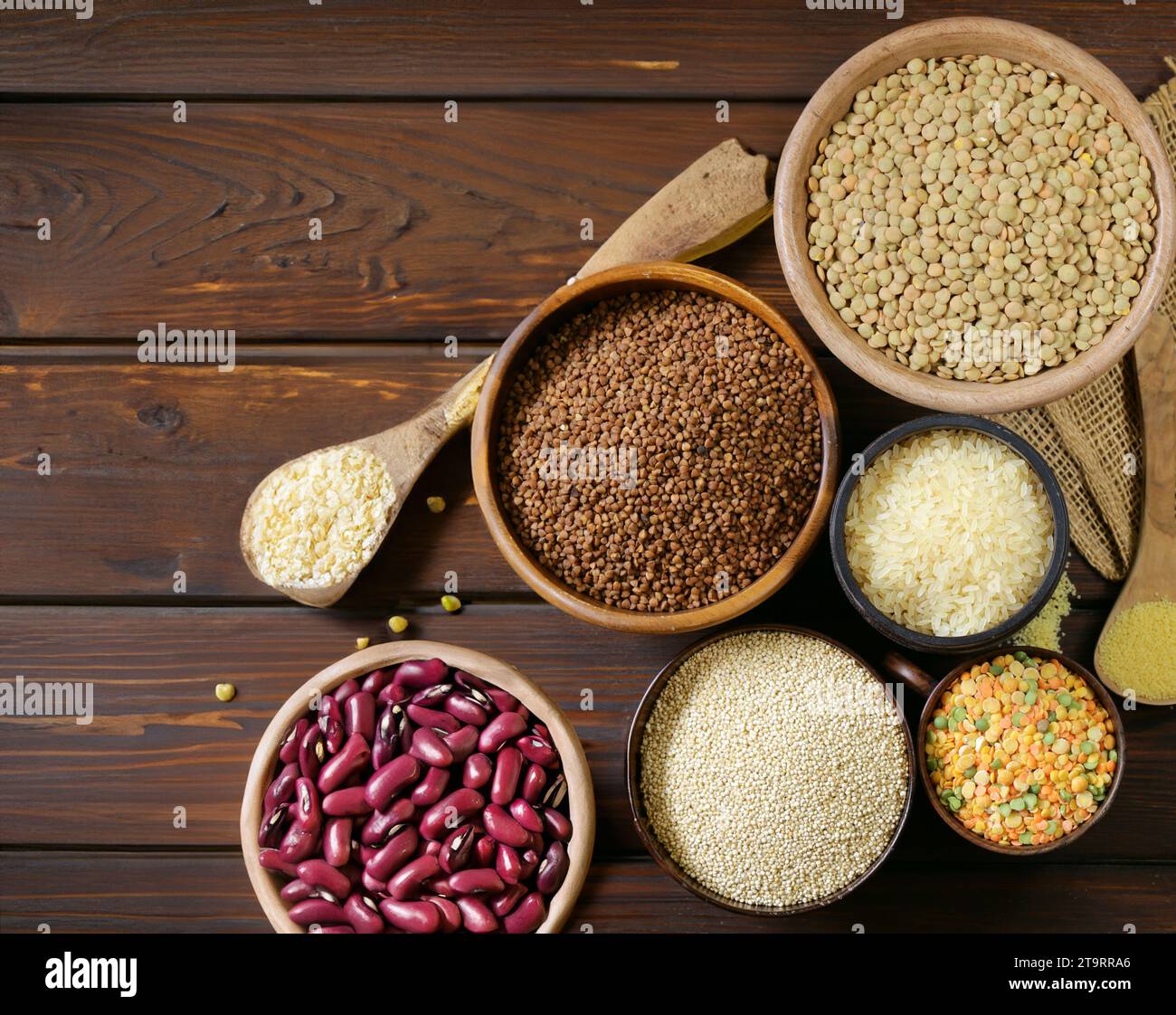 Types of cereals hi-res stock photography and images - Alamy