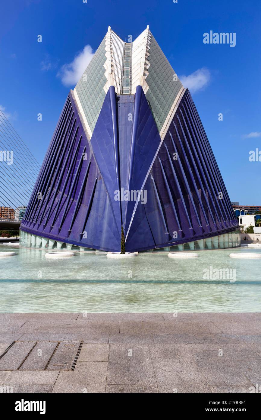 Modern region outline hi-res stock photography and images - Alamy