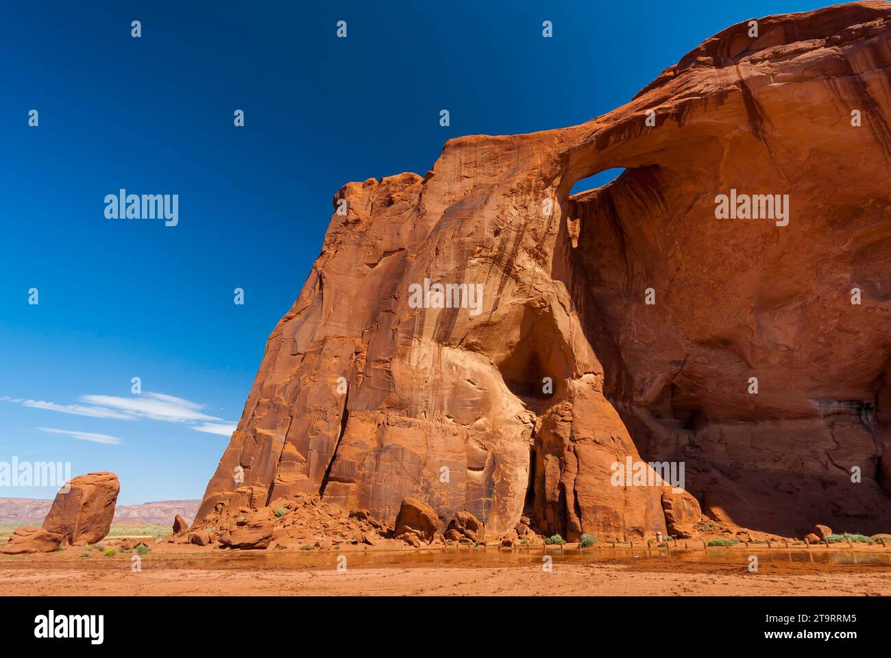 The Eye of the Sun, natural wonder, Monument Valley, Utah, USA Stock ...