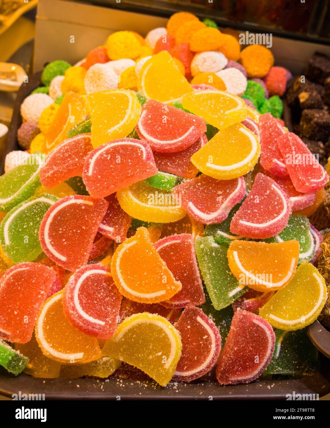Lemon sweets hi-res stock photography and images - Alamy
