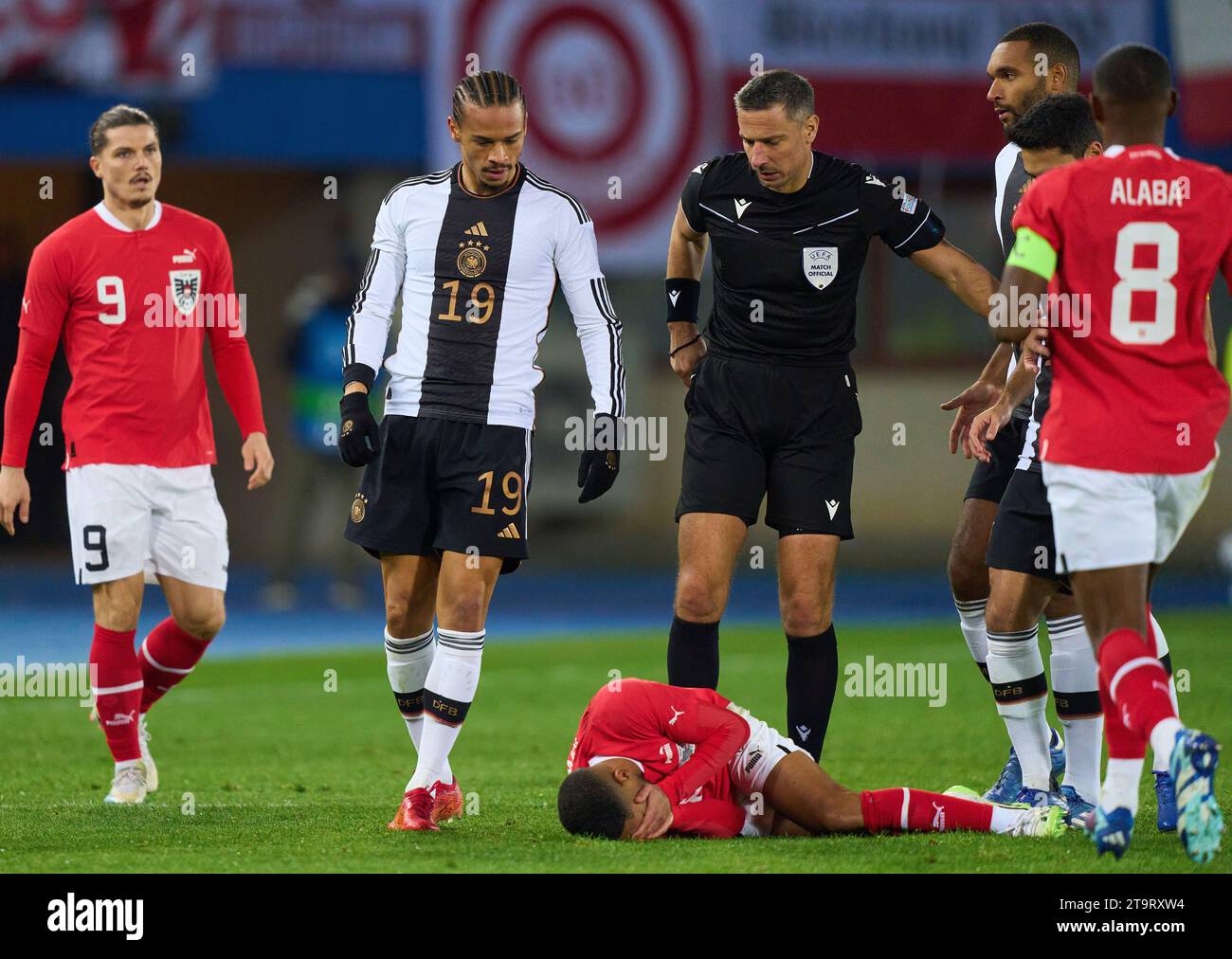 Leroy SANE, DFB 19 compete for the ball, tackling, duel, header ...
