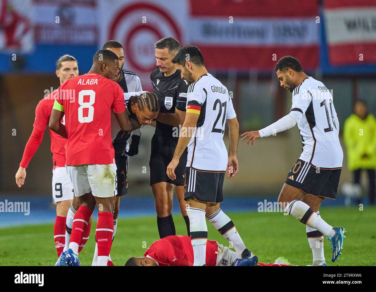 Leroy SANE, DFB 19 compete for the ball, tackling, duel, header ...