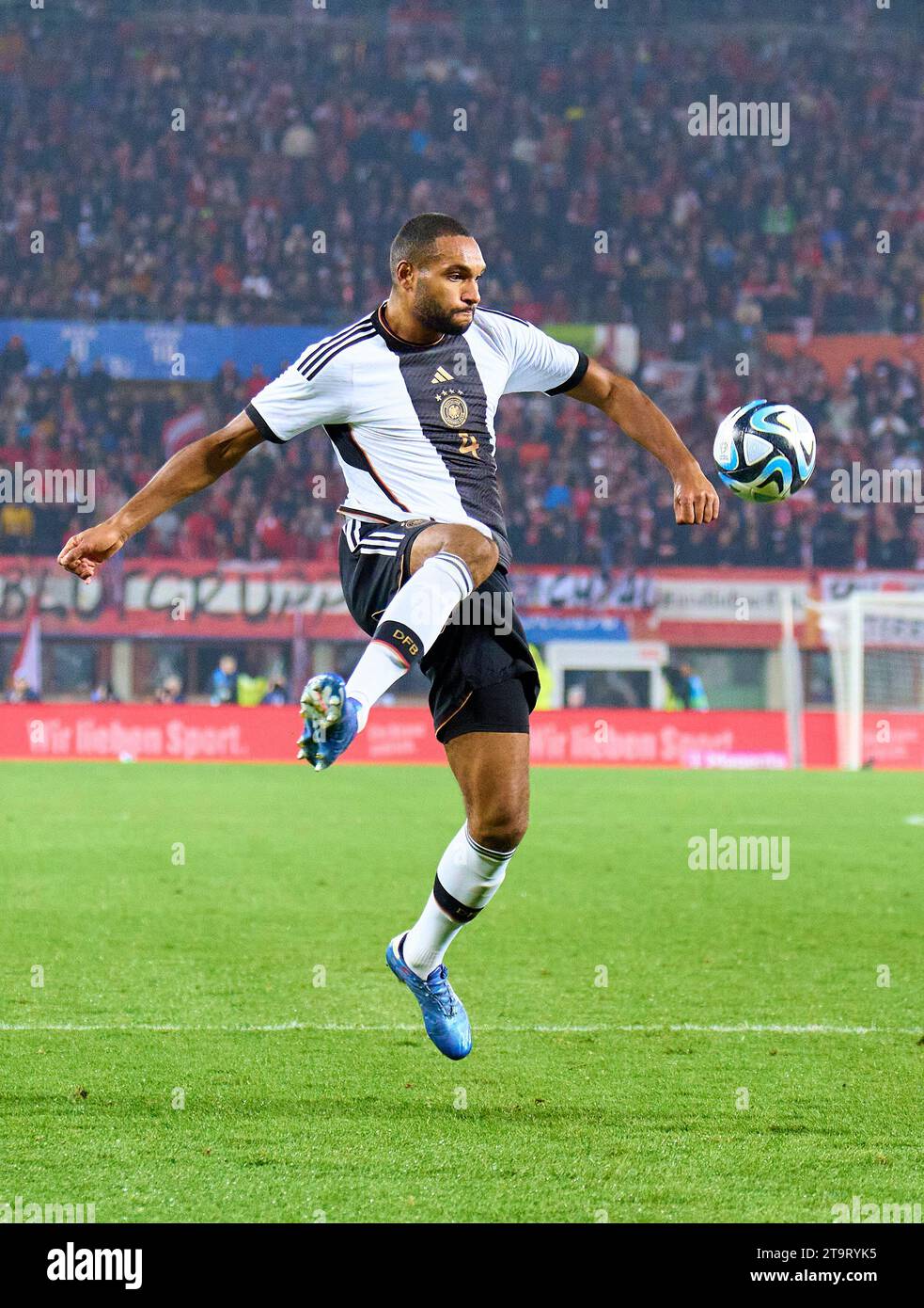 Jonathan Tah, DFB 4 in the friendly match AUSTRIA - GERMANY 2-0 ...