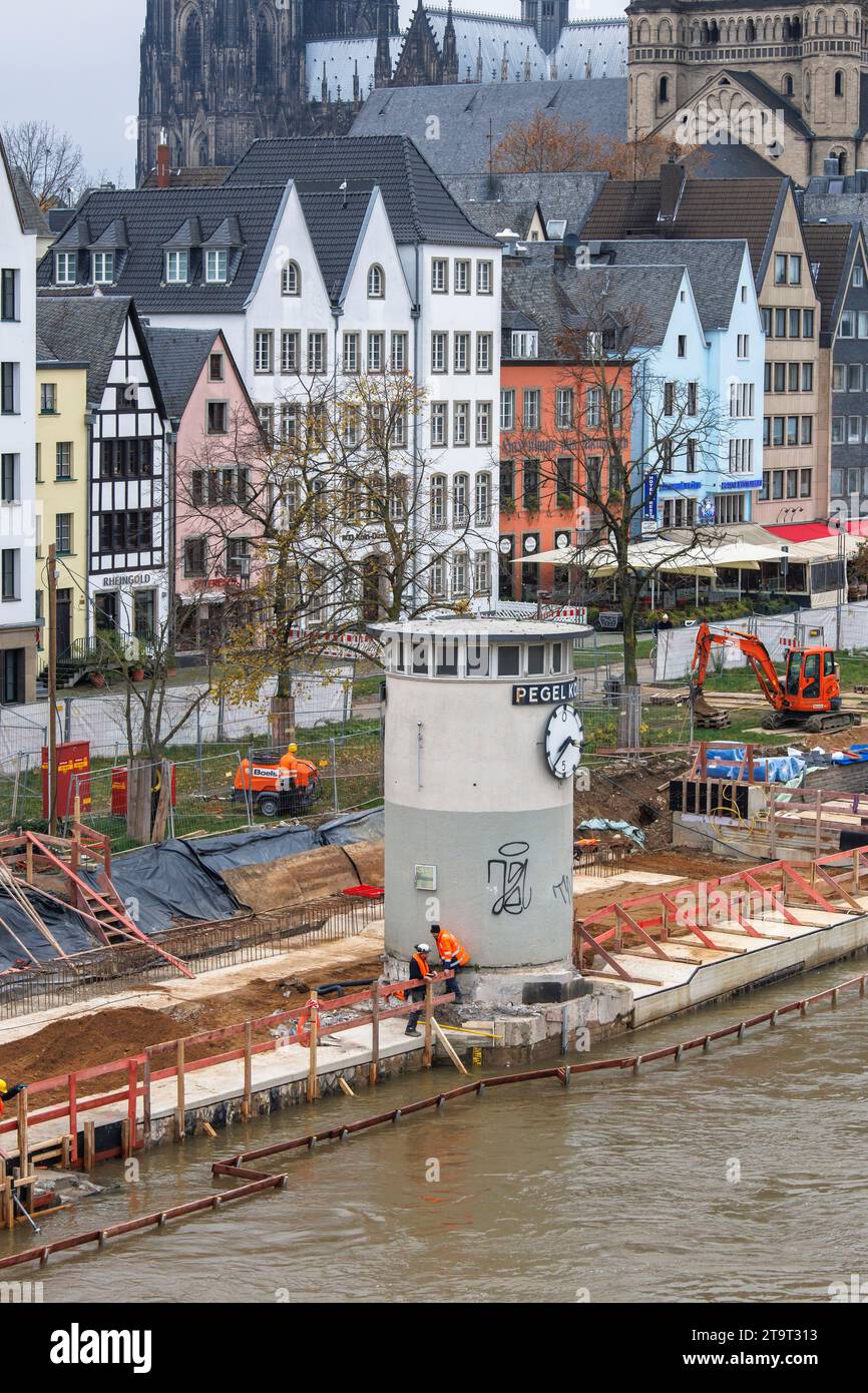 the Rhine promenade in front of the old town gets a new cantilever slab ...