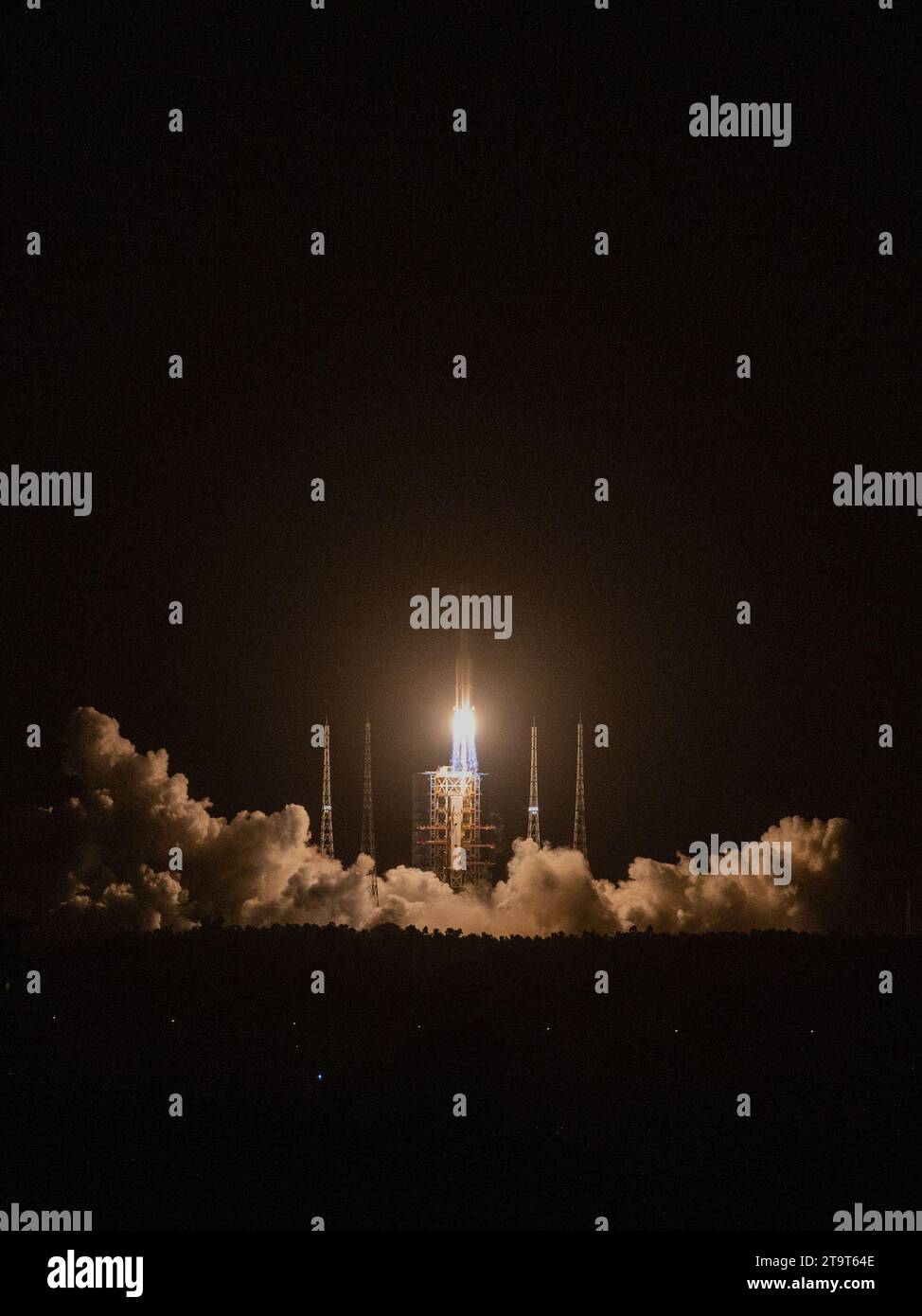 Rocket engine stage hi-res stock photography and images - Alamy