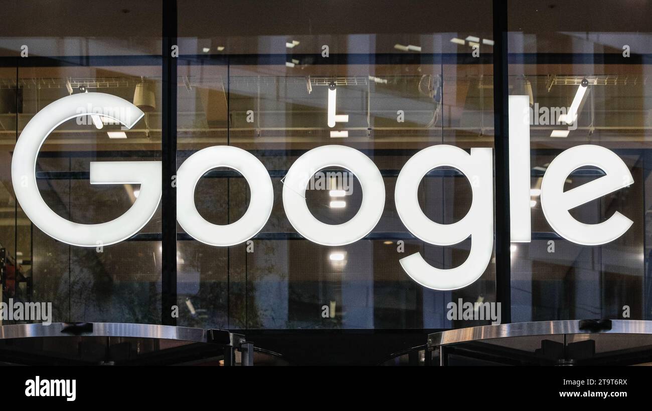 Google Logo at UK headquarters entrance, exterior Pancras Square, Kings ...