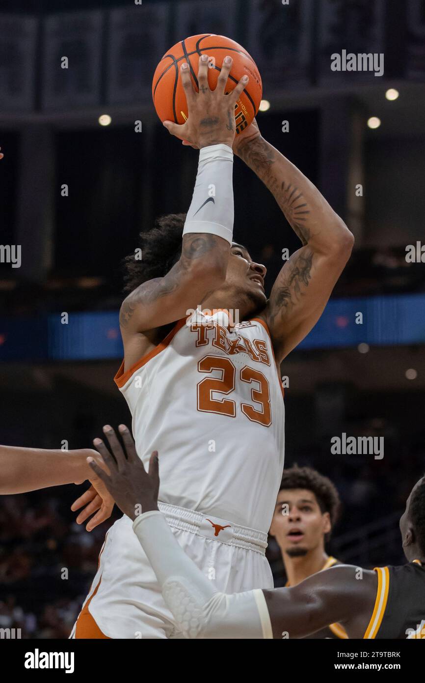 AUSTIN, TX - NOVEMBER 26: Texas Longhorns forward Dillon Mitchell (23 ...