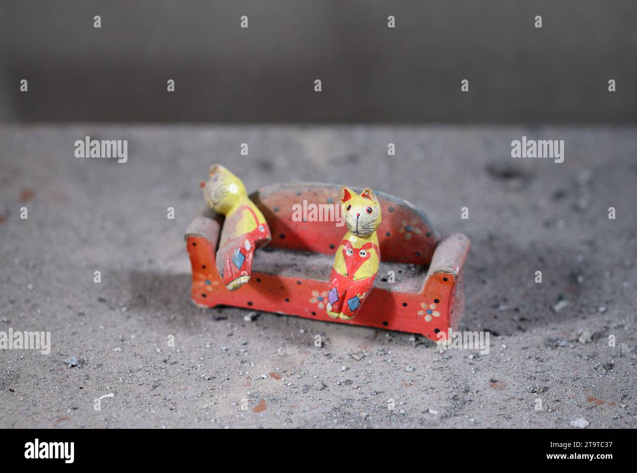 Beeri, Israel. 27th Nov, 2023. Two wooden figures on a sofa stand in a ...