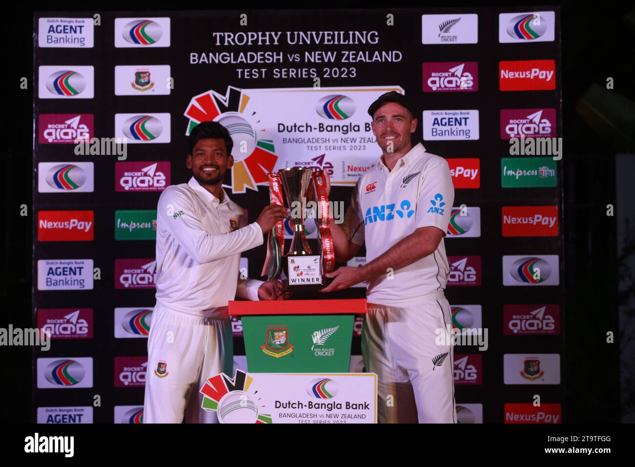 Bangladesh Test Team Captain Najmul Hossain Shanto (L) and New Zealand ...