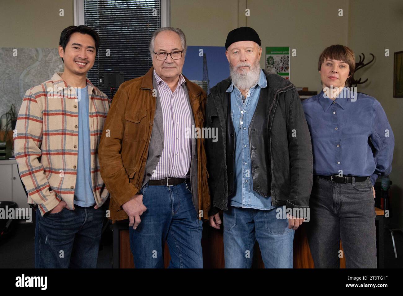 Von links: Schauspieler Aaron LE, spielt die Rolle des Hui Ko ...