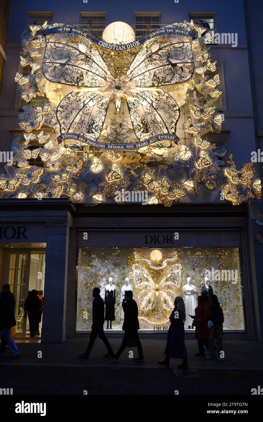 Central london christmas lights hi-res stock photography and images - Alamy