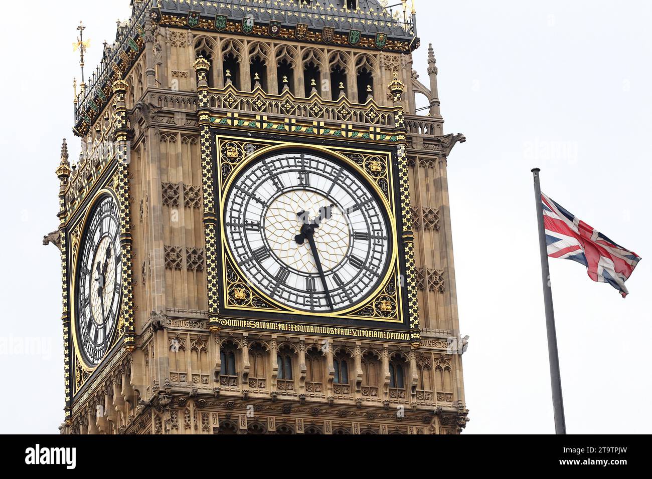 A close up view of the clock face of Big Ben and the Elizabeth Tower ...