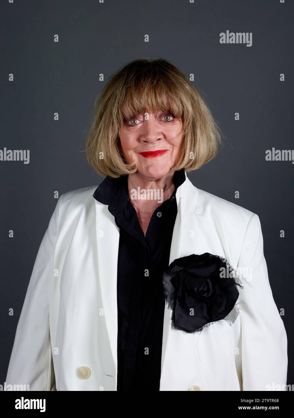 Amanda Barrie at The Oldie of the Year 2023 23-11-23 Stock Photo - Alamy