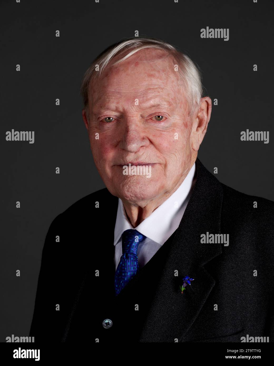 Julian Glover at The Oldie of the Year 2023, 23-11-23 Stock Photo - Alamy