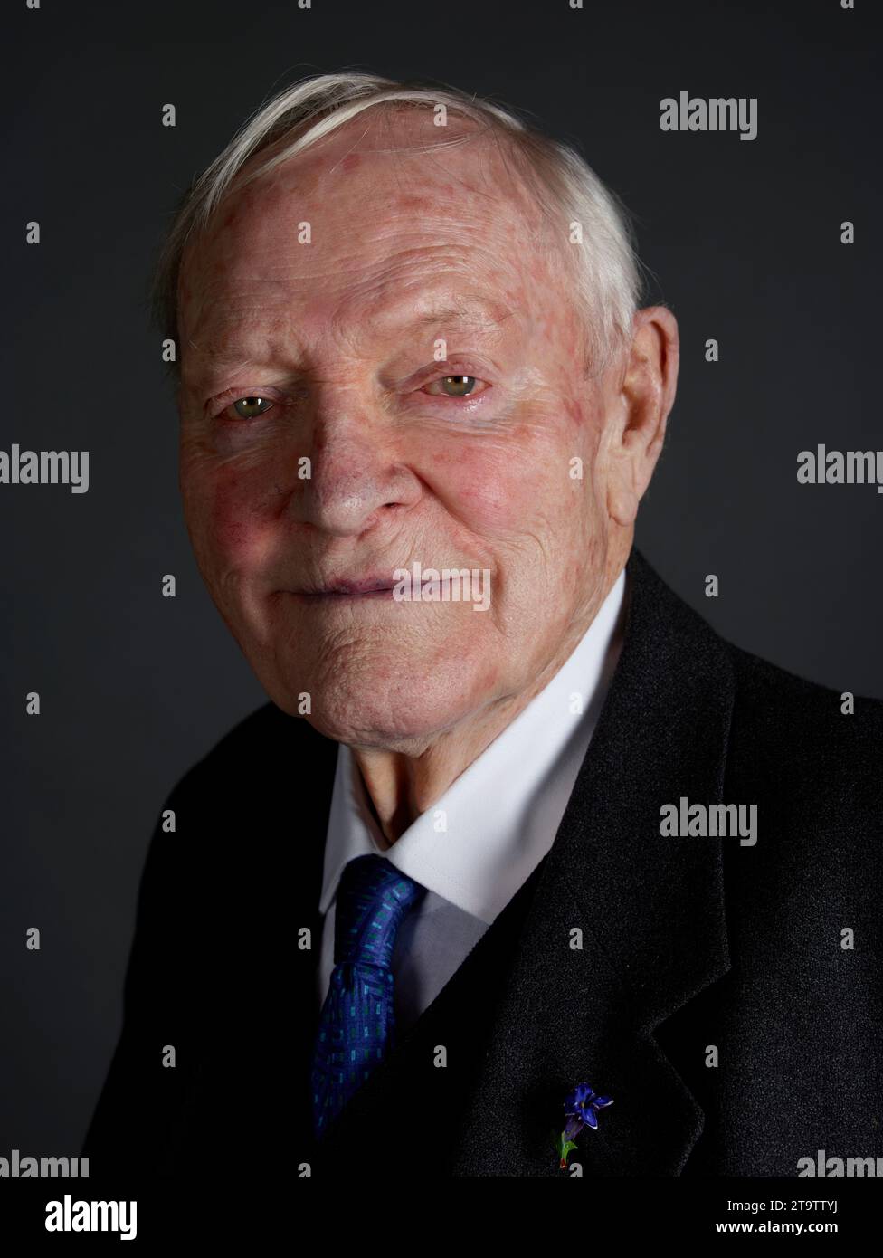 Julian Glover at The Oldie of the Year 2023, 23-11-23 Stock Photo - Alamy
