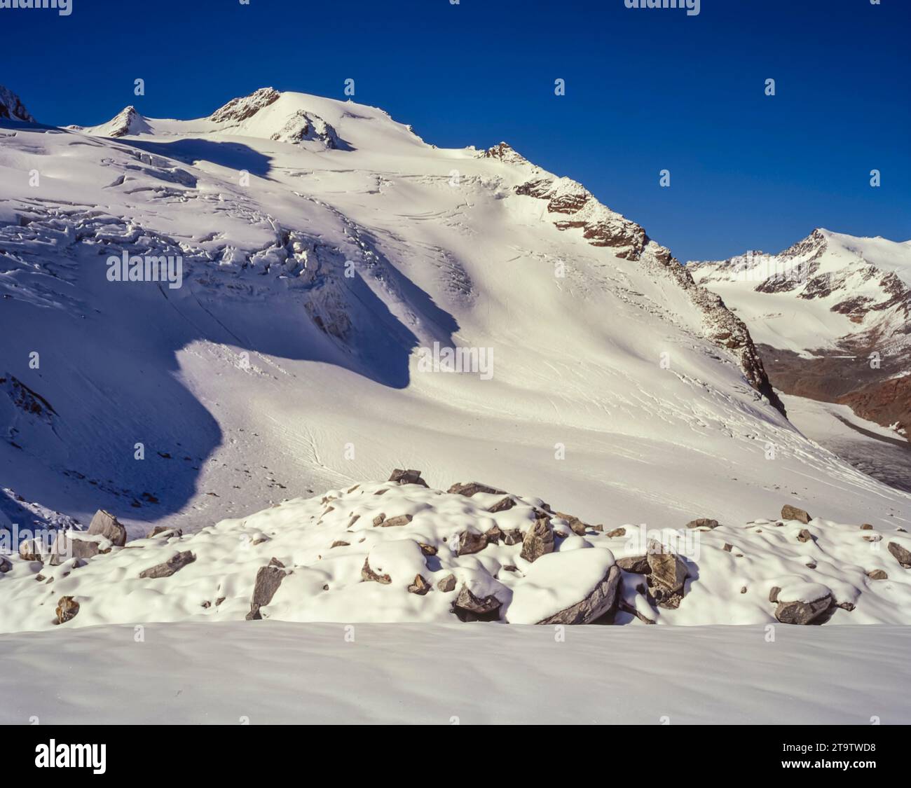 The image is of Linker Ferner Kogel mountain near the Braunschweiger ...