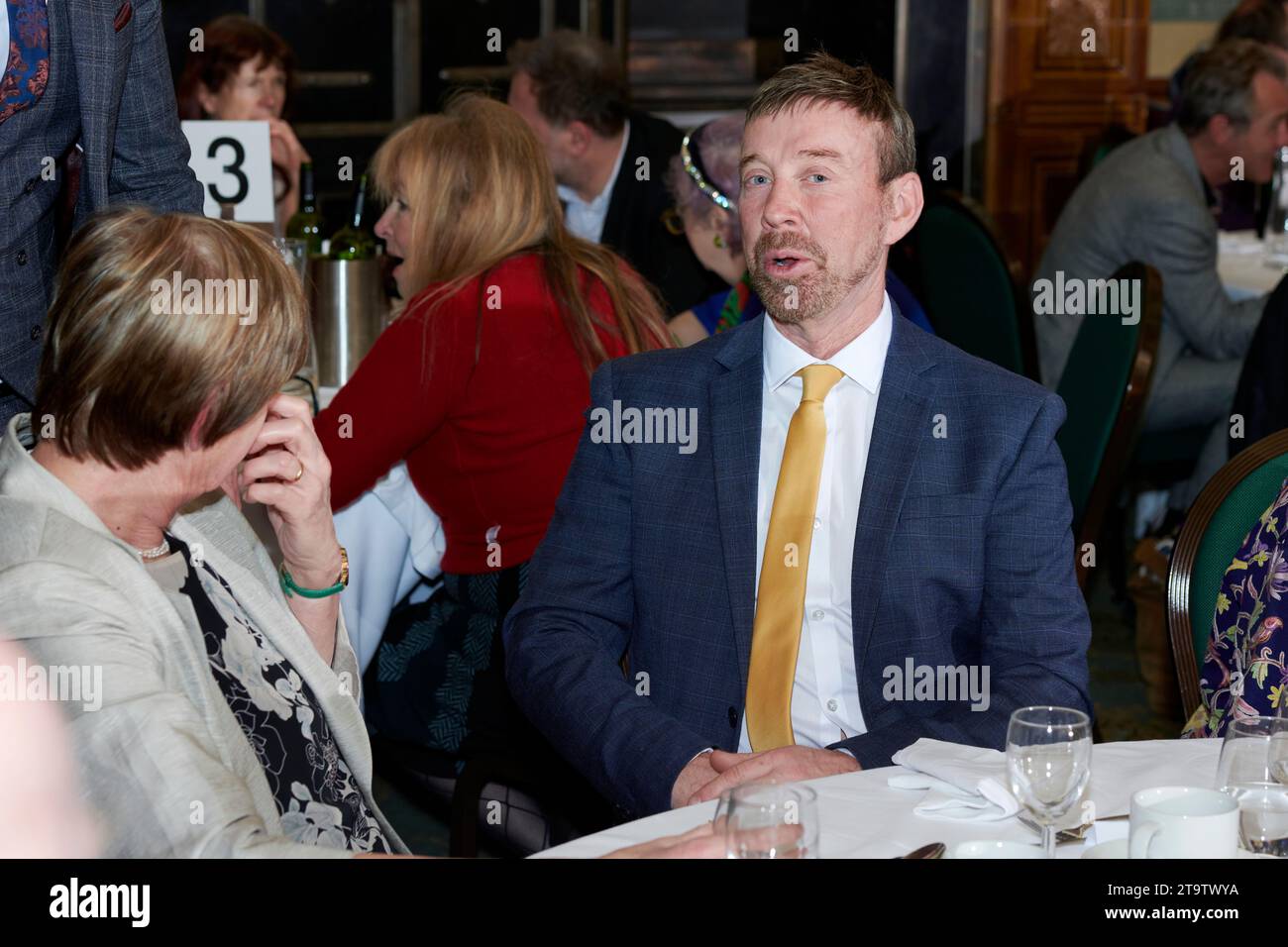 Sooty with Richard Cadell at The Oldie of the Year 2023, 23-11-23 Stock ...