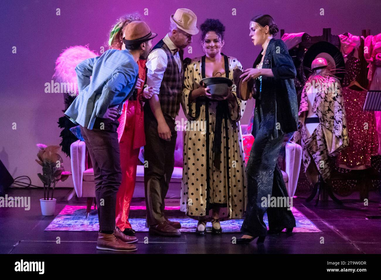 Golda tabernacle theatre hi-res stock photography and images - Alamy