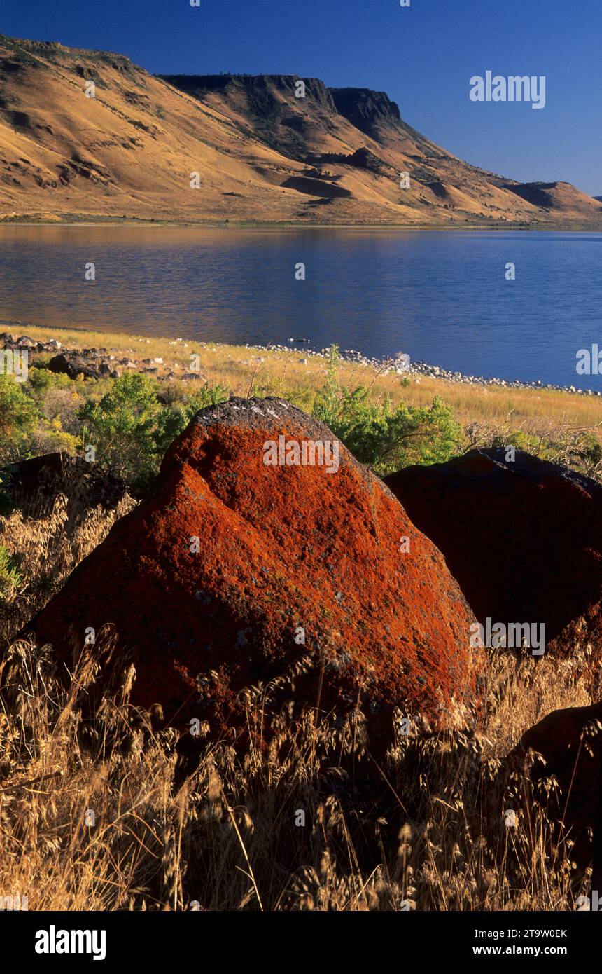Boulder lake district hi-res stock photography and images - Alamy