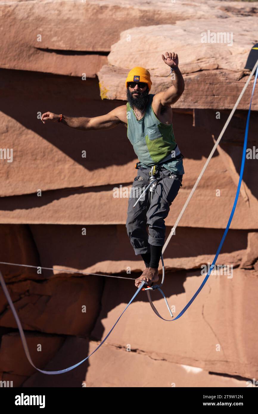 A man walking a highline at the GGBY World Highline Festival in Mineral ...