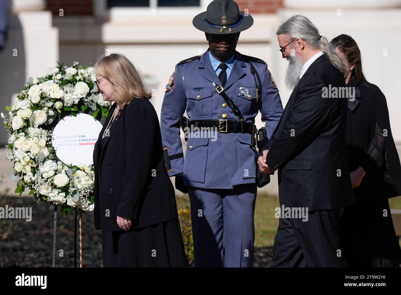 CORRECTS NAME OF HUSBAND - Amy Carter and her husband John Joseph "Jay ...
