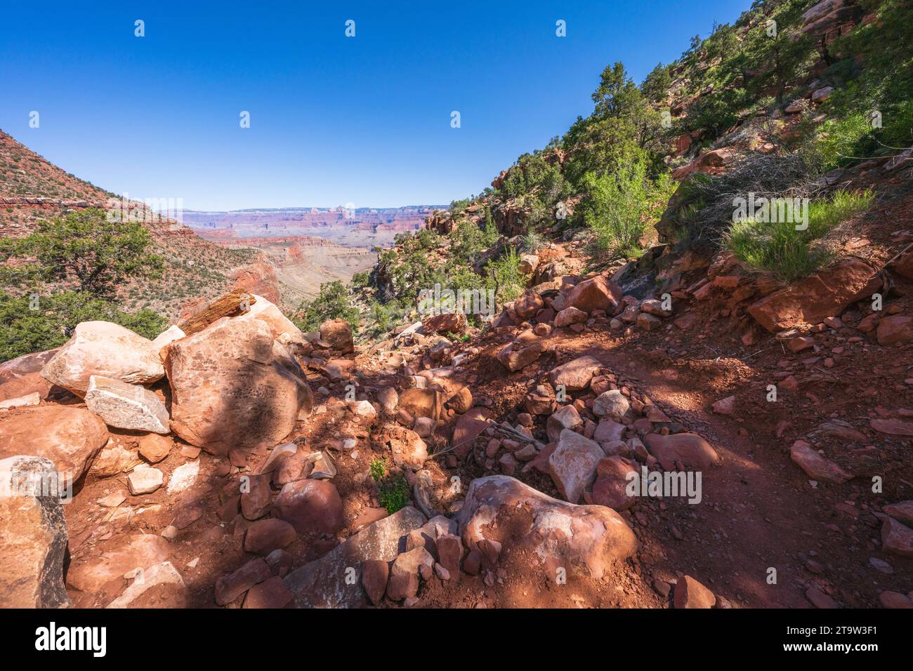 hiking the grandview trail in the grand canyon national park in arizona ...