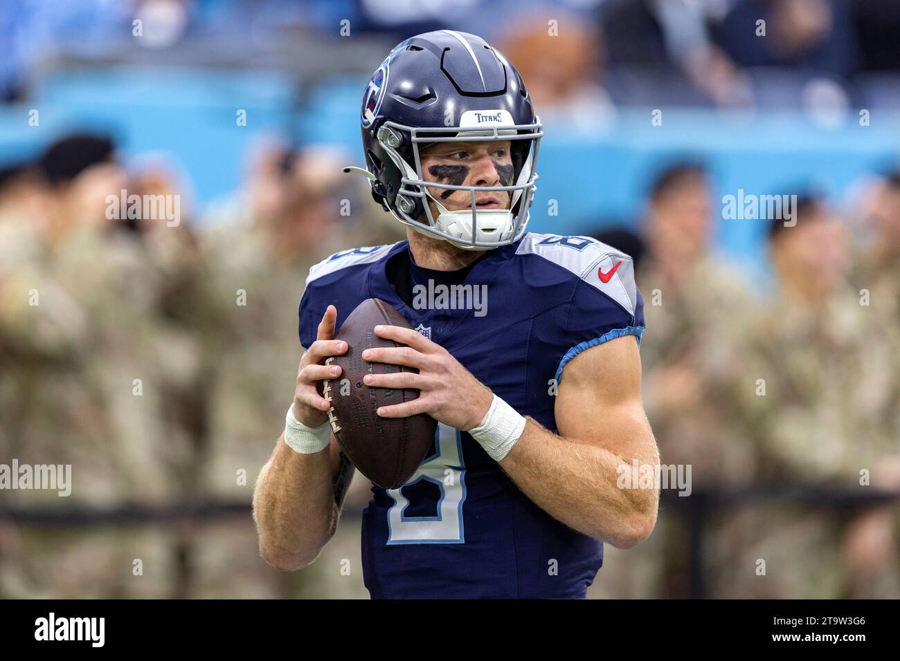 Tennessee Titans quarterback Will Levis (8) loos for a receiver during ...