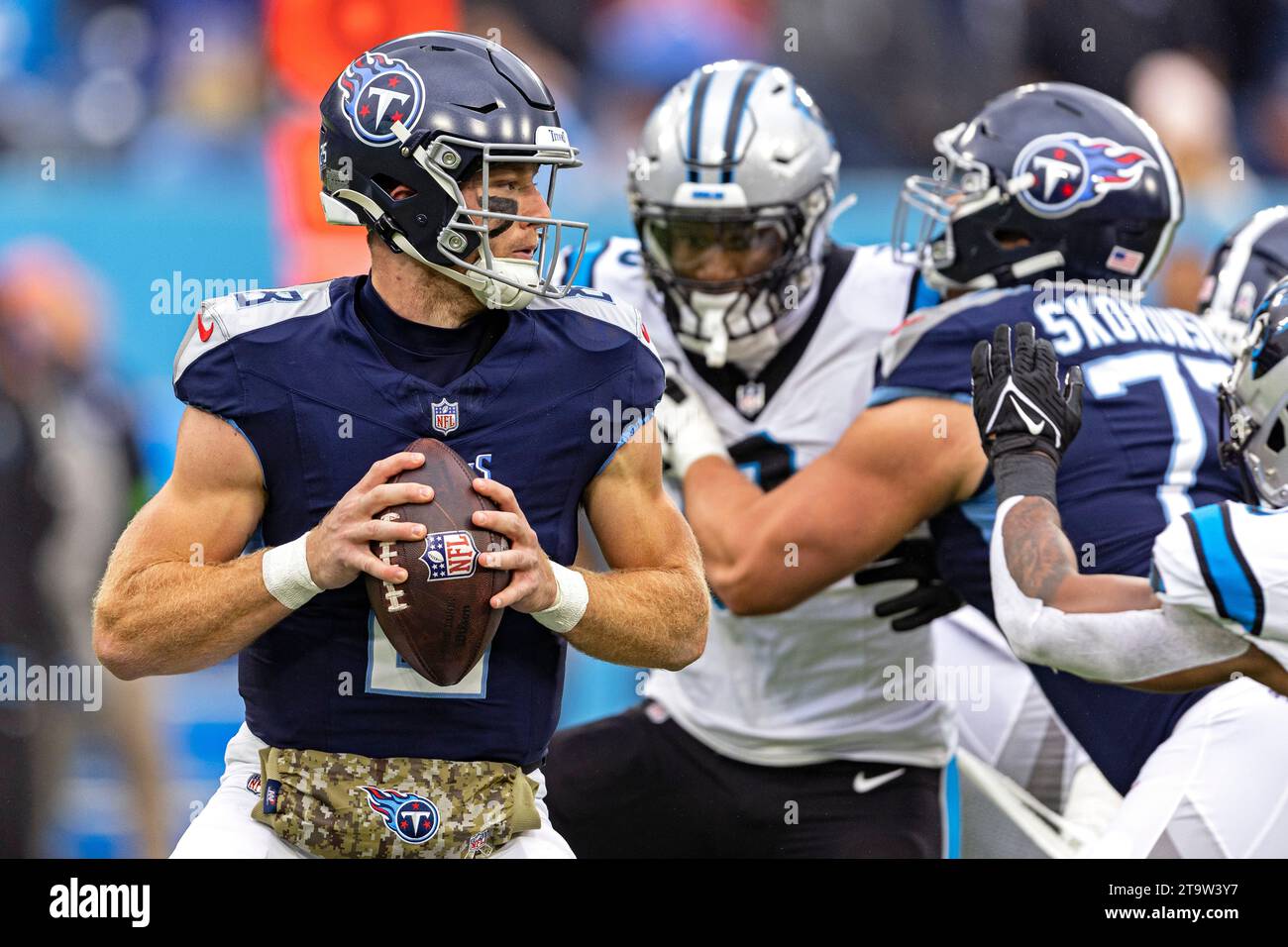 Tennessee Titans quarterback Will Levis (8) looks for a receiver during ...