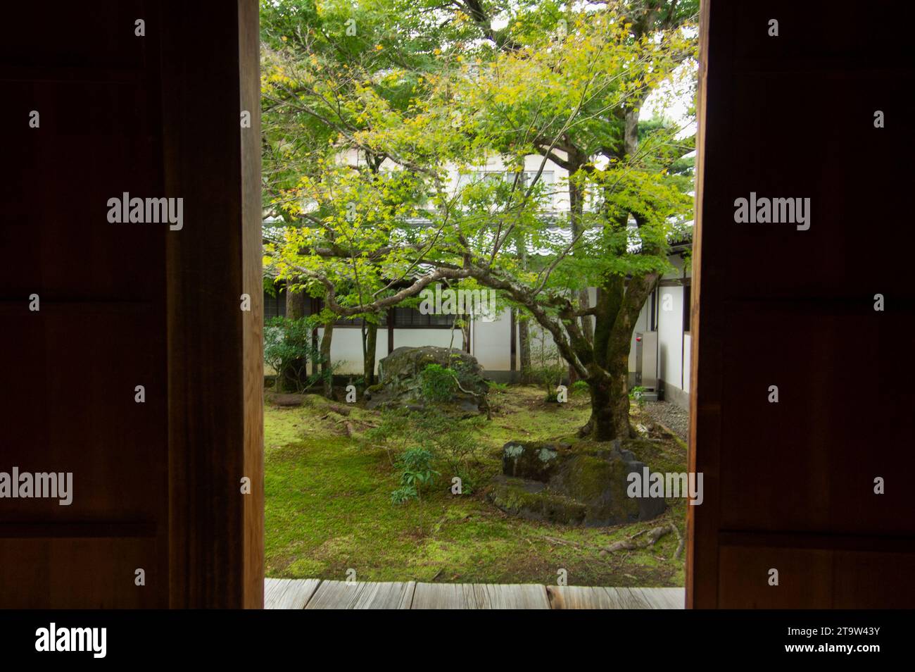 The famous World Heritage Buddhism and Zen temple, Ninnaji in Kyoto ...