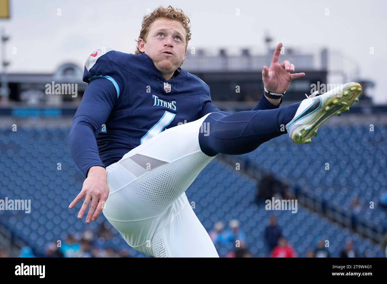 Tennessee Titans punter Ryan Stonehouse warms up before an NFL football ...