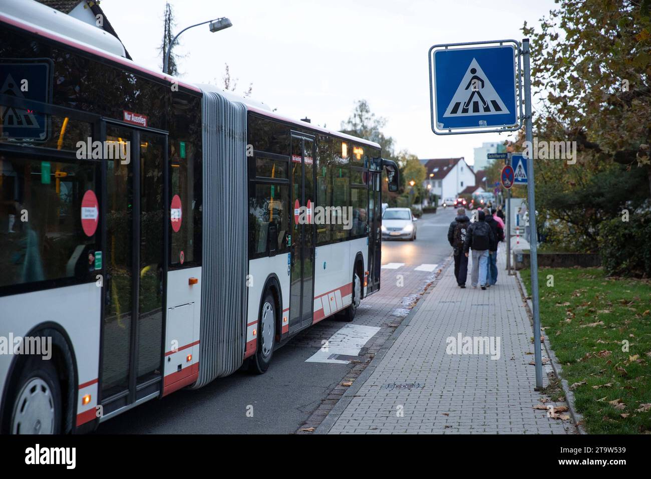 So gehen Schulen im Kreis Bergstraße mit Elterntaxi-Problem um Viele ...