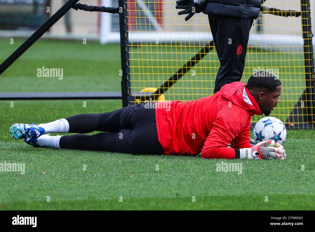Centro sportivo milanello hi-res stock photography and images - Alamy