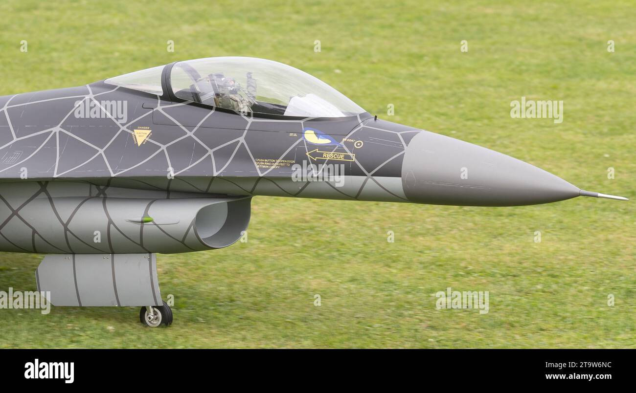 Jubiläums-Flugtag: 50 Jahre Modellflugtag Die Modellflieger des Modellsportvereins Hofheim sowie ...