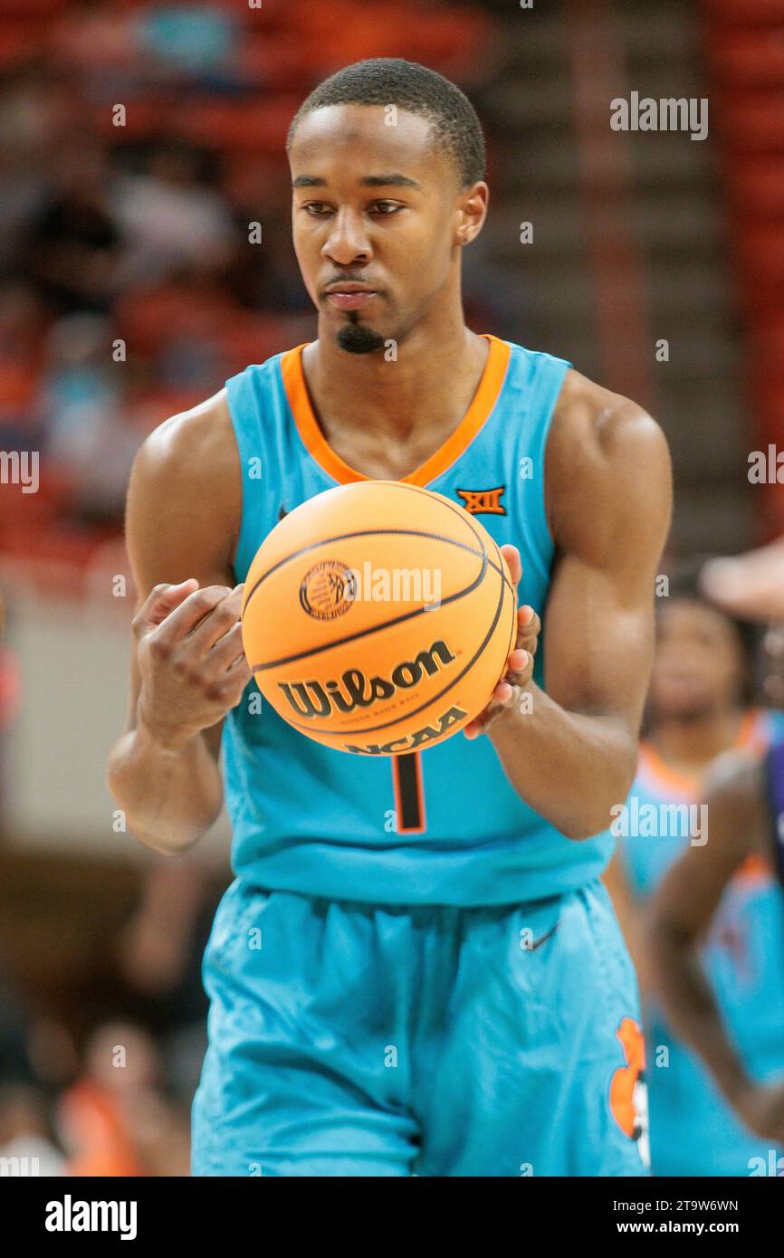 STILLWATER, OK - NOVEMBER 06: Oklahoma State Cowboys guard Bryce ...