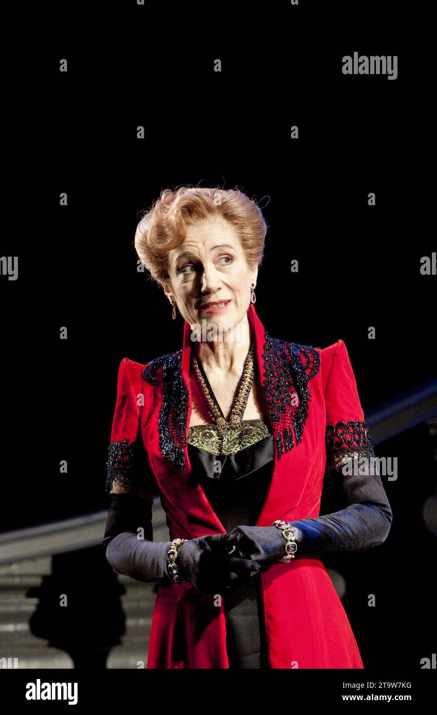 Harriet Walter (Livia) in WOMEN BEWARE WOMEN by Thomas Middleton at the ...