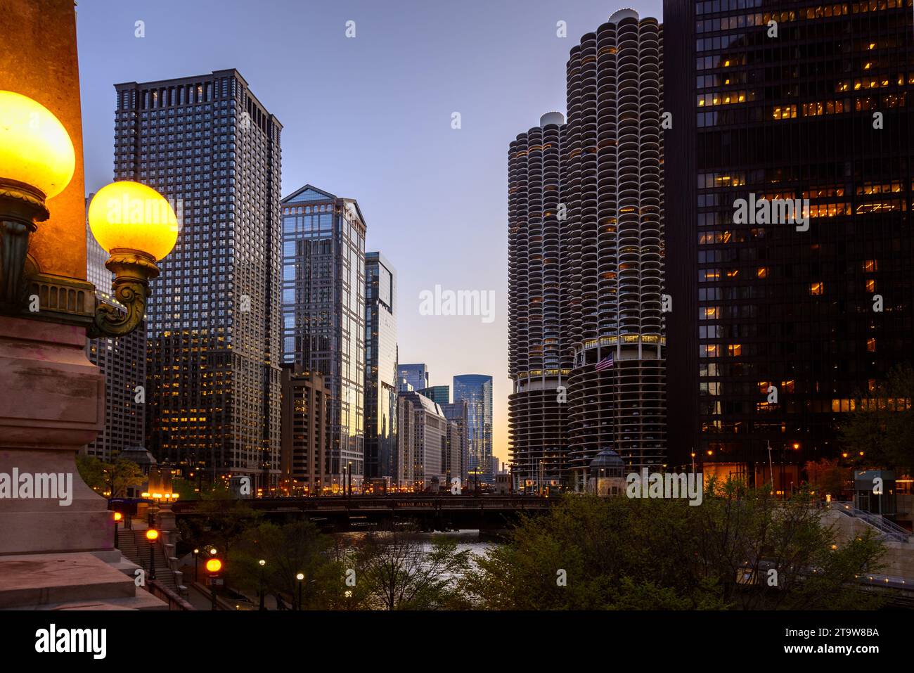 High rise architecture along a Chicago river at sunset Stock Photo - Alamy