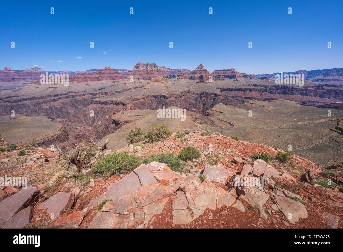 hiking the grandview trail in the grand canyon national park in arizona ...