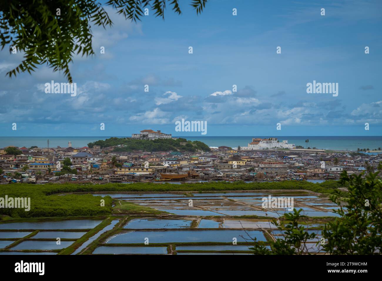 Ghana elmina castle fort hi-res stock photography and images - Alamy
